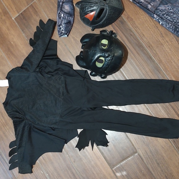 Dreamworks | Costumes | Dreamworks Toothless Dragon 3t 4t Costume ...